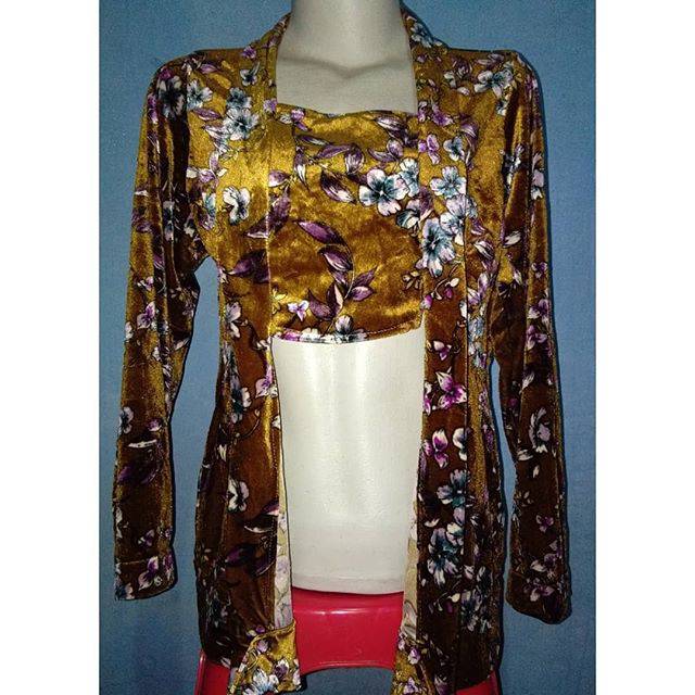 Jual Kebaya nenek bludru motif | Shopee Indonesia