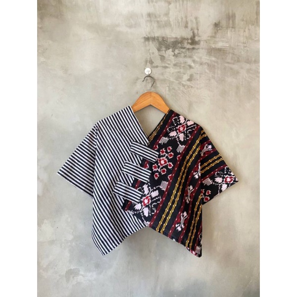 Jual CROP TOP BATIK ETNIC SONGKET MIX SALUR | Shopee Indonesia
