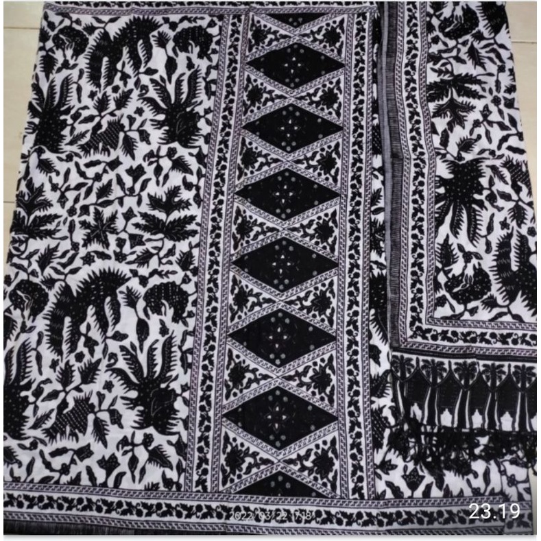 Jual ITAM PUTIH BATIK TANAH LIEK BAHAN SANTUNG IMPOR REDI | Shopee ...