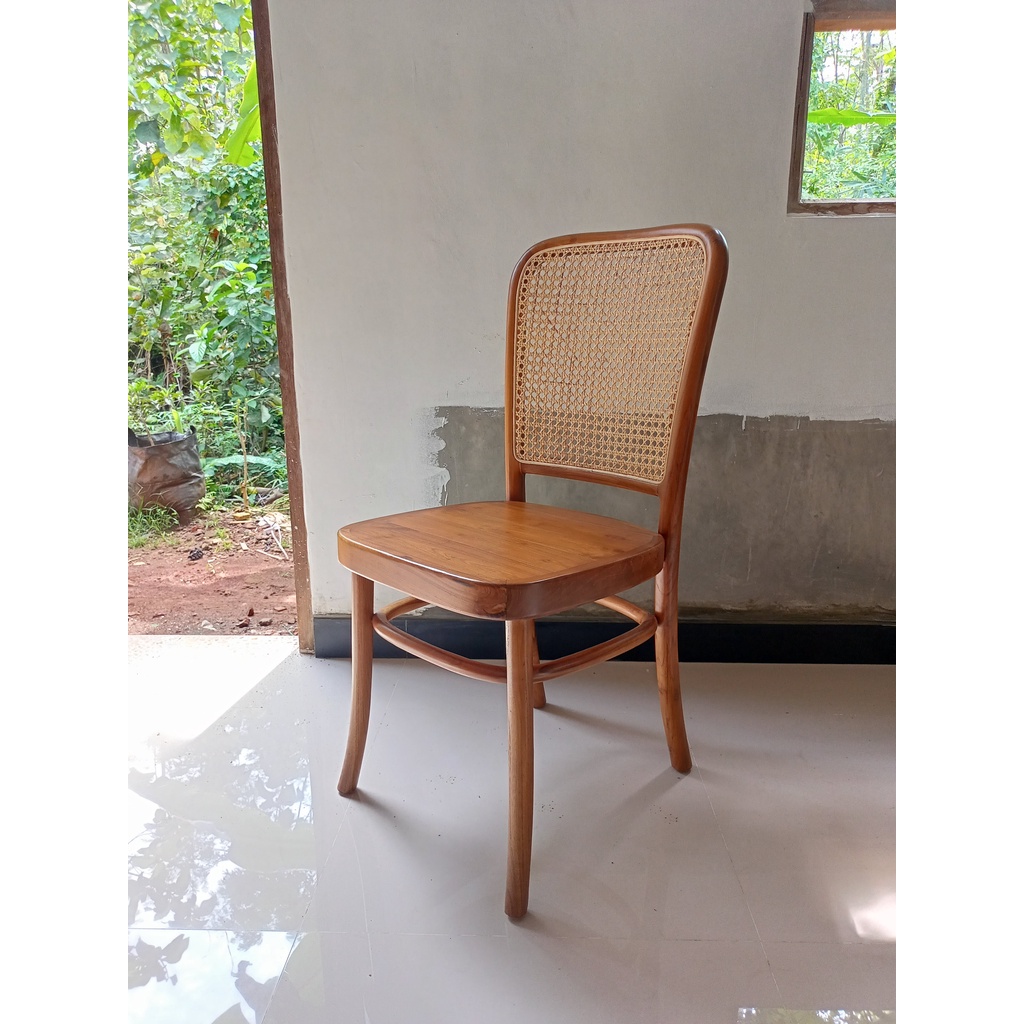 Jual Kursi Kayu Rotan Round Natural Rattan Chair Custom Kursi Cafe ...