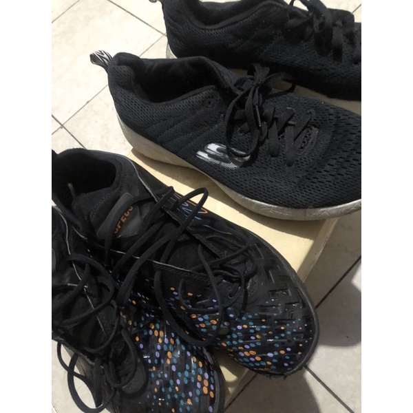 Jual paket sepatu thrift | Shopee Indonesia