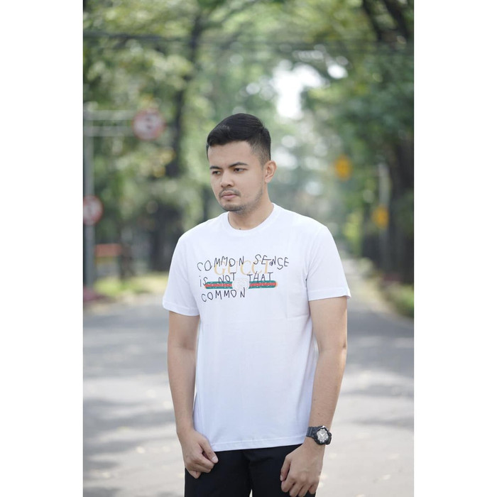 Jual CONTOH MODEL KAOS GUCCI COMMON WHITE KAOS PRIA BAJU PRIA ATASAN ...