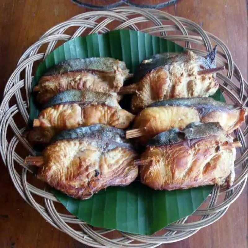 Jual IKAN PANGGANG MANYUNG / IKAN ASAP MANYUNG / IKAN ASAP IKAN ...