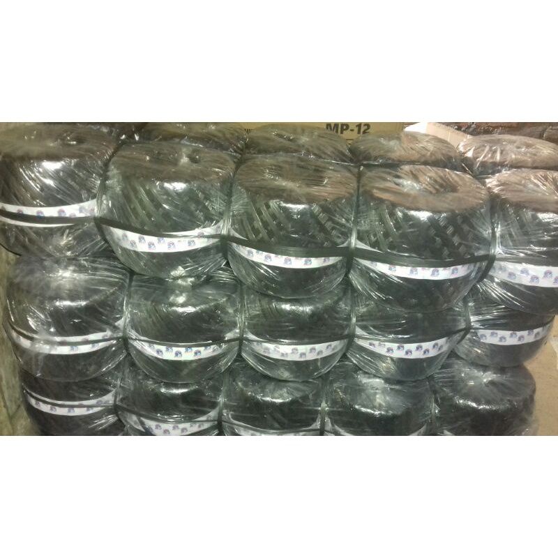 Jual tali rafia kuat hitam 1 kg/ tali rapia 8 ons 1 roll besar murah ...