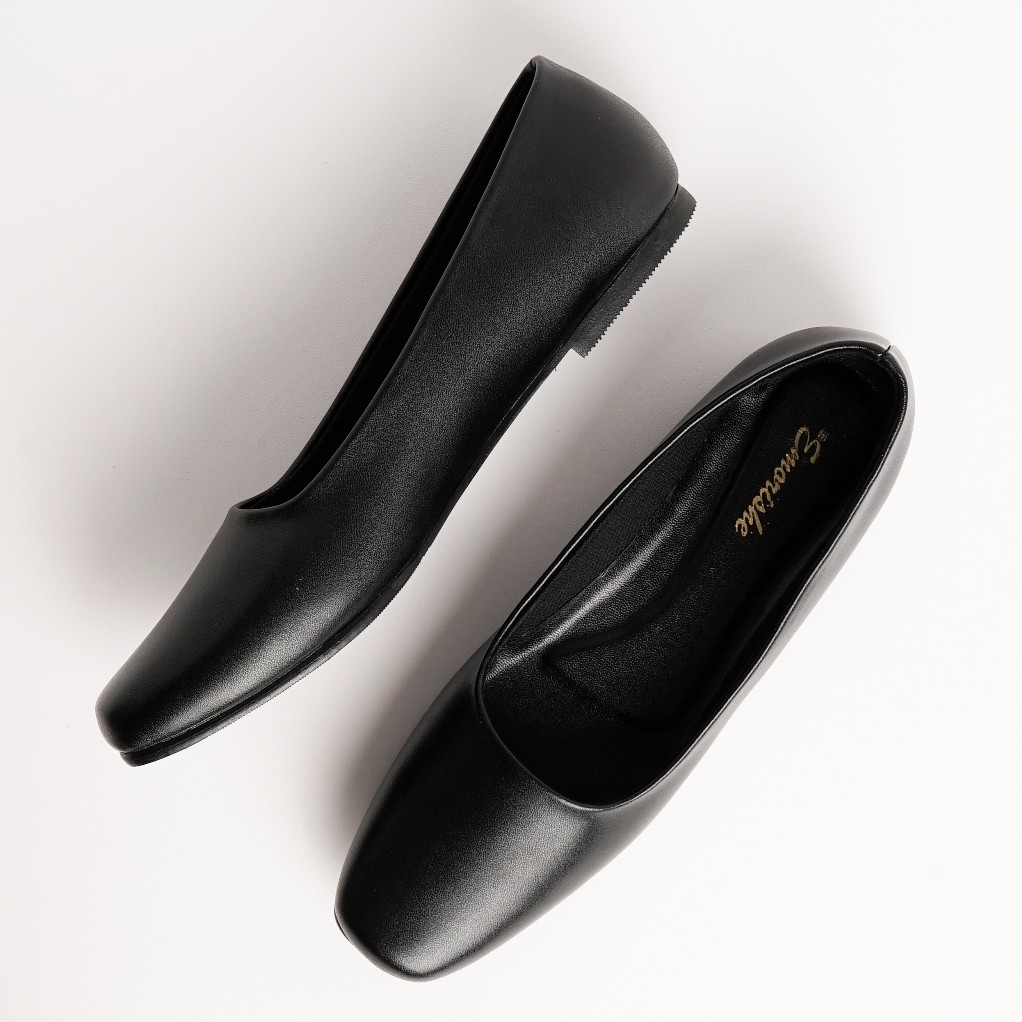 Jual Sepatu Flat Shoes Wanita Big Size Jumbo Sepatu Perawat Wanita Size ...