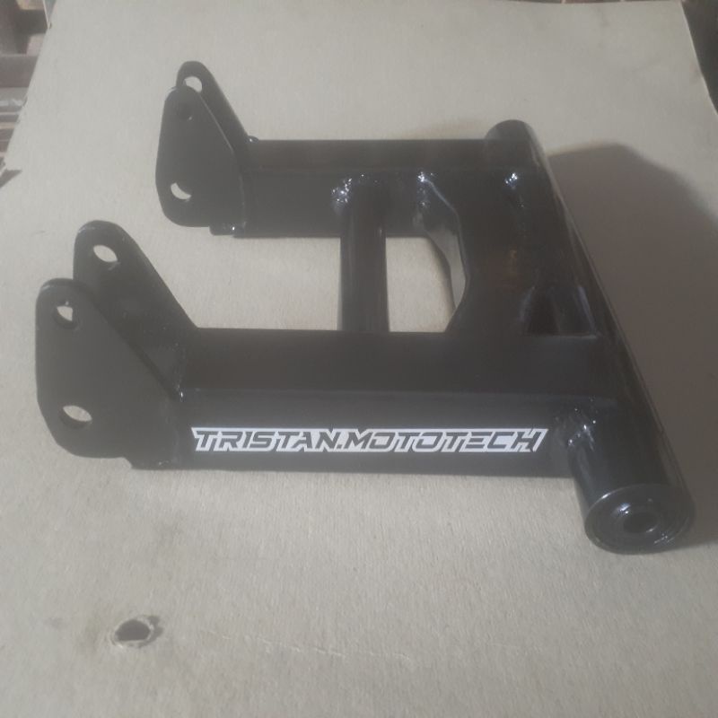 Jual long engine mounting aerox/new aerox connected /Aerox Old /New ...