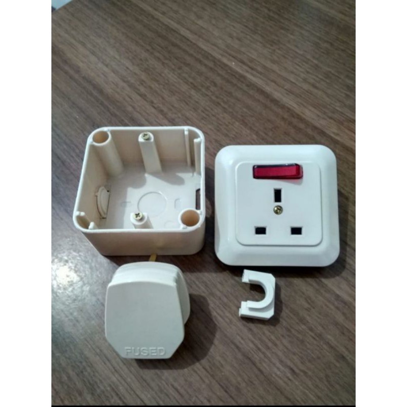 Jual Stop Kontak AC Set Outbow Broco Galleo / Stopkontak Ac Broco paling bagus | Shopee Indonesia