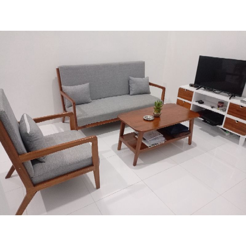 Jual set sofa minimalis 2 kursi 1 meja bahan kayu akasia berkualitas ...