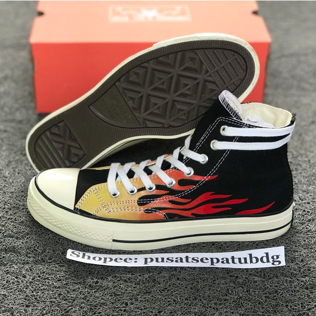 Jual Sepatu Converse 70s High Flame Merah Hitam | Shopee Indonesia