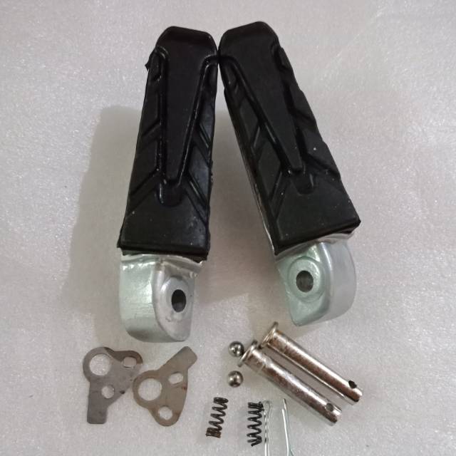 Jual Karet postep depan cb150R old karet foot step cb R old karet fot ...
