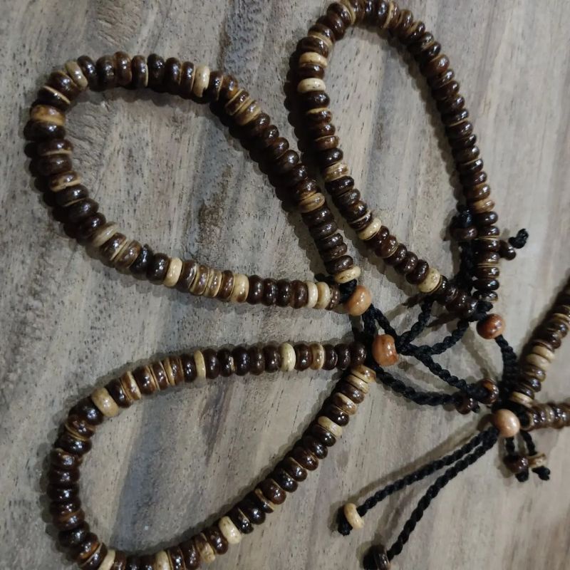 Jual Gelang Batok Kelapa Tradisional handmade | Shopee Indonesia