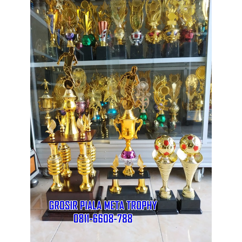 Jual PIALA/TROPHY MURAH SET 123 GLOD COSTUM UNTUK LOMBA SEKOLAH HARI IBU PRAMUKA CLASS MEETING ...