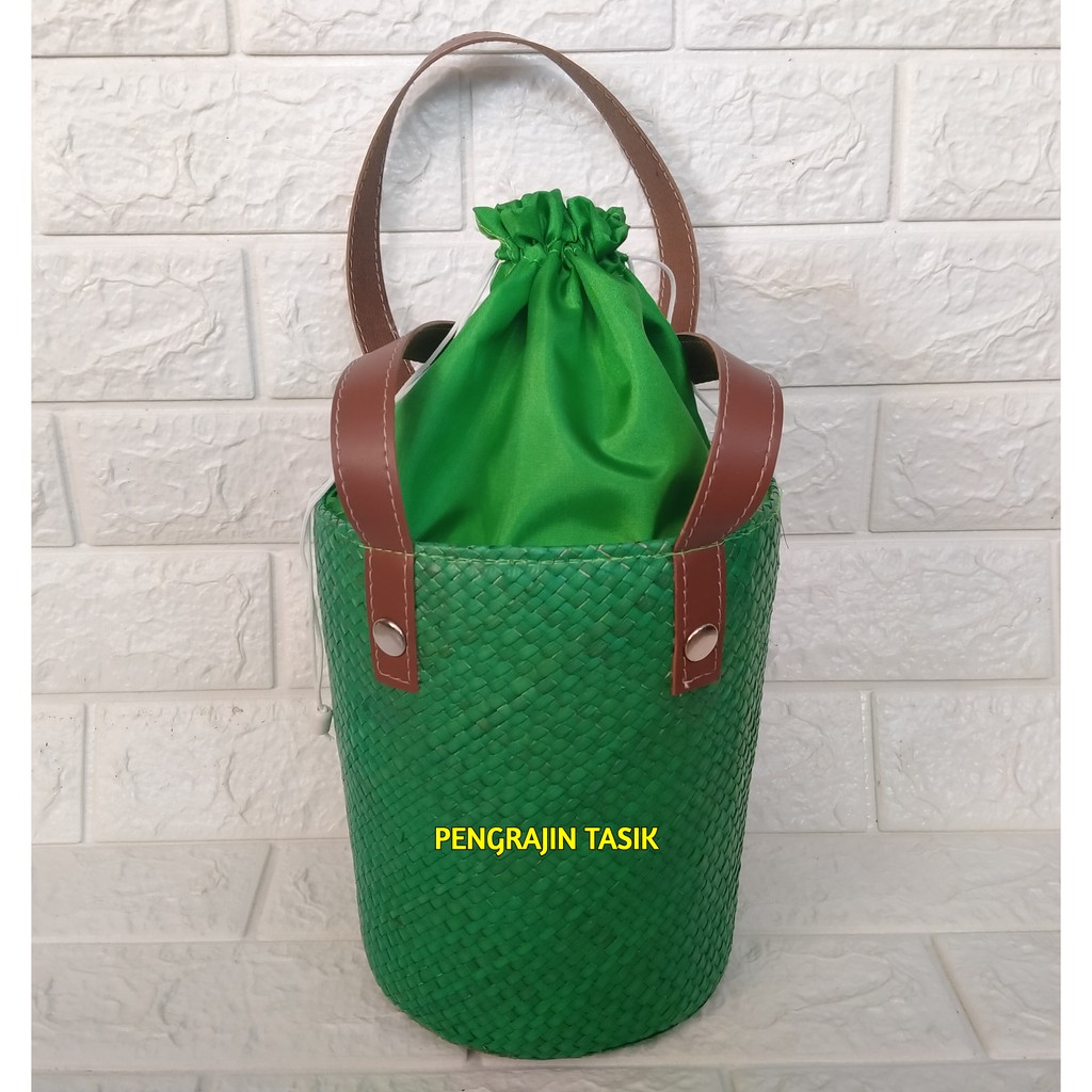 Jual Keranjang Parcel Anyaman Pandan Isi 3 Toples Tali Vinyl Tas ...