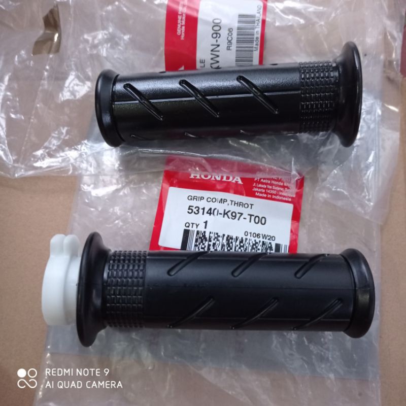 Jual SEPASANG HAND GRIP HANDFAT MOTOR NEW PCX 150 LED ORI AHM | Shopee ...