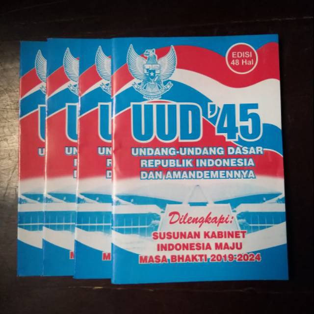 Jual BUKU UUD 1945 - buku undang-undang dasar negara republik Indonesia ... Jual BUKU UUD 1945 - buku undang-undang dasar negara republik Indonesia ...