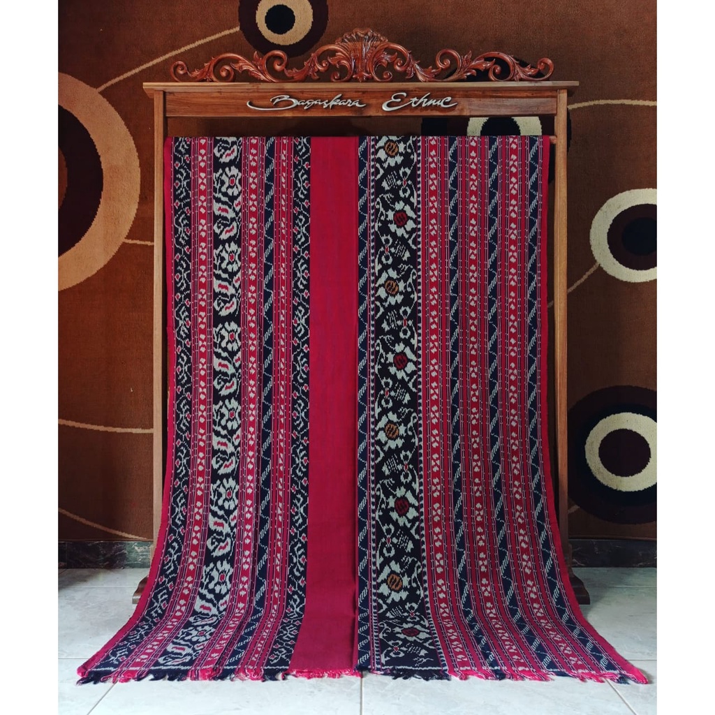 Jual Kain Tenun Ikat Blanket Etnik Rote - Tenun Ikat Tradisional ...