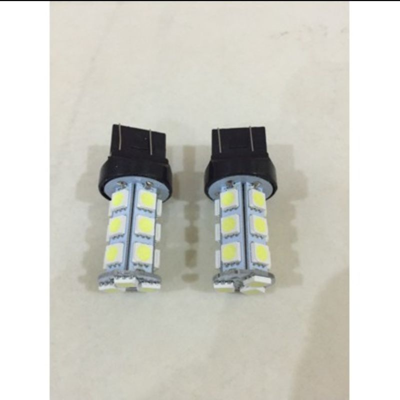 Jual LAMPU KOTA DAN REM TIPE T20 LAMPU KOTA INNOVA REEBON LAMPU REM ...