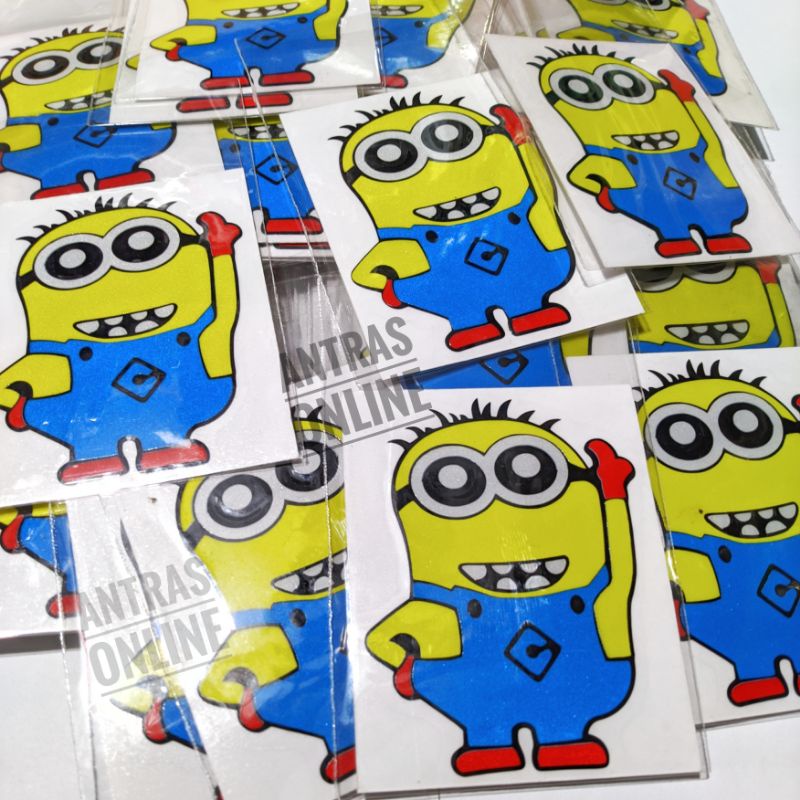 Jual cutting stiker animasi minion - sticker variasi motor helm ...