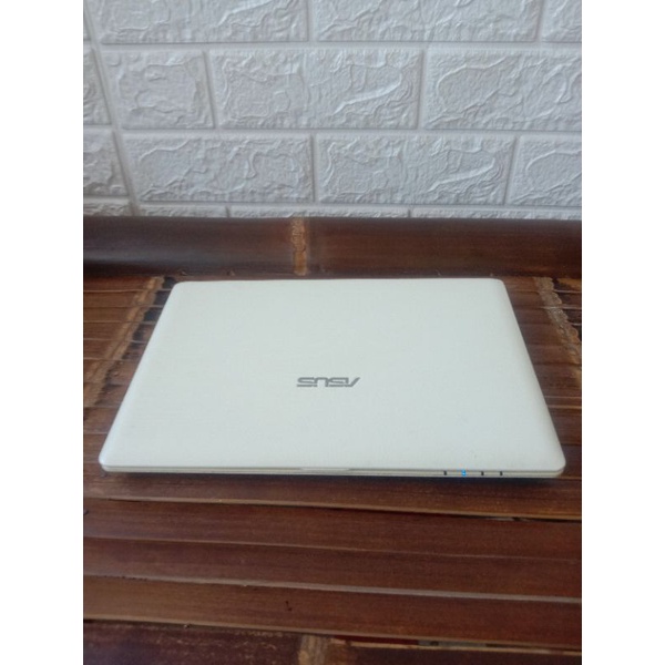Jual Asus Intel atom second HDD 320 gb | Shopee Indonesia