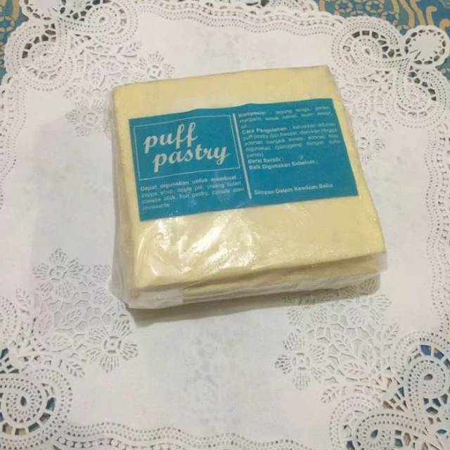 Jual Puff Pastry kulit zuppa soup bolen ukuran 11x11cm (halal MUI ...