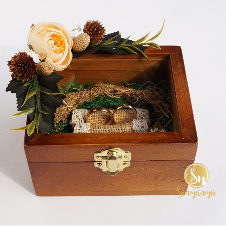 Jual RING BOX YURI | KOTAK CINCIN KAYU | LAMARAN NIKAH WEDDING ...
