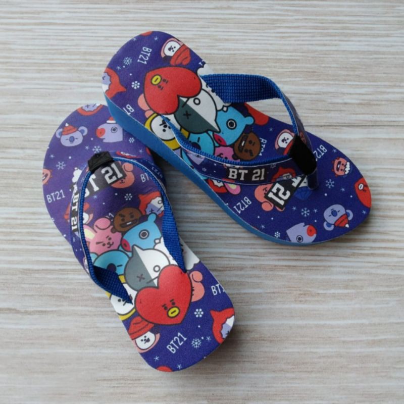 Jual Sandal Karakter BTS-BT21 | Wedges Anak Karakter BTS-BT21 | Sendal ...