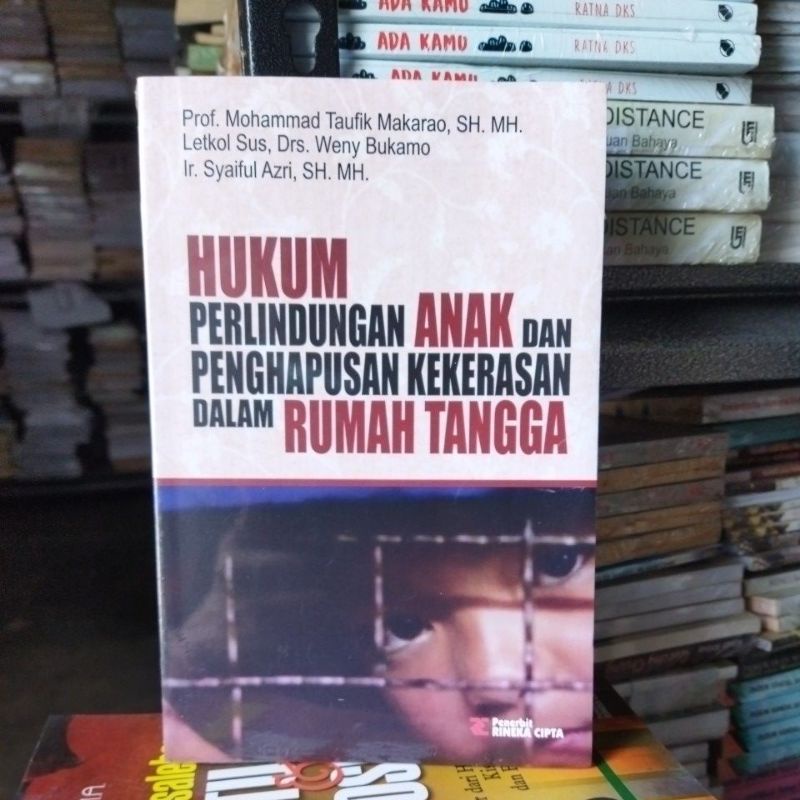 Jual Hukum perlindungan anak dan penghapusan kekerasan dalam rumah tangga. mb10 q1a | Shopee ...