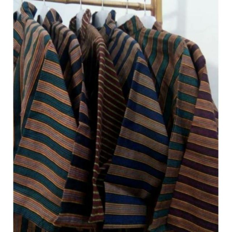 Jual Surjan lurik pria // baju adat Jawa // baju Surjan | Shopee Indonesia