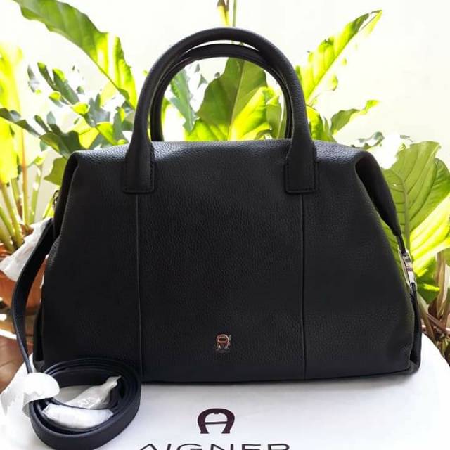 Jual Tas Aigner Roma Satchel Black | Shopee Indonesia