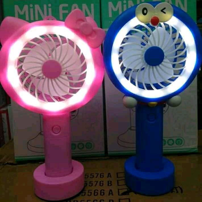 Jual Standing Mini Fan (Kipas Angin Tangan Stand Portable Karakter ...
