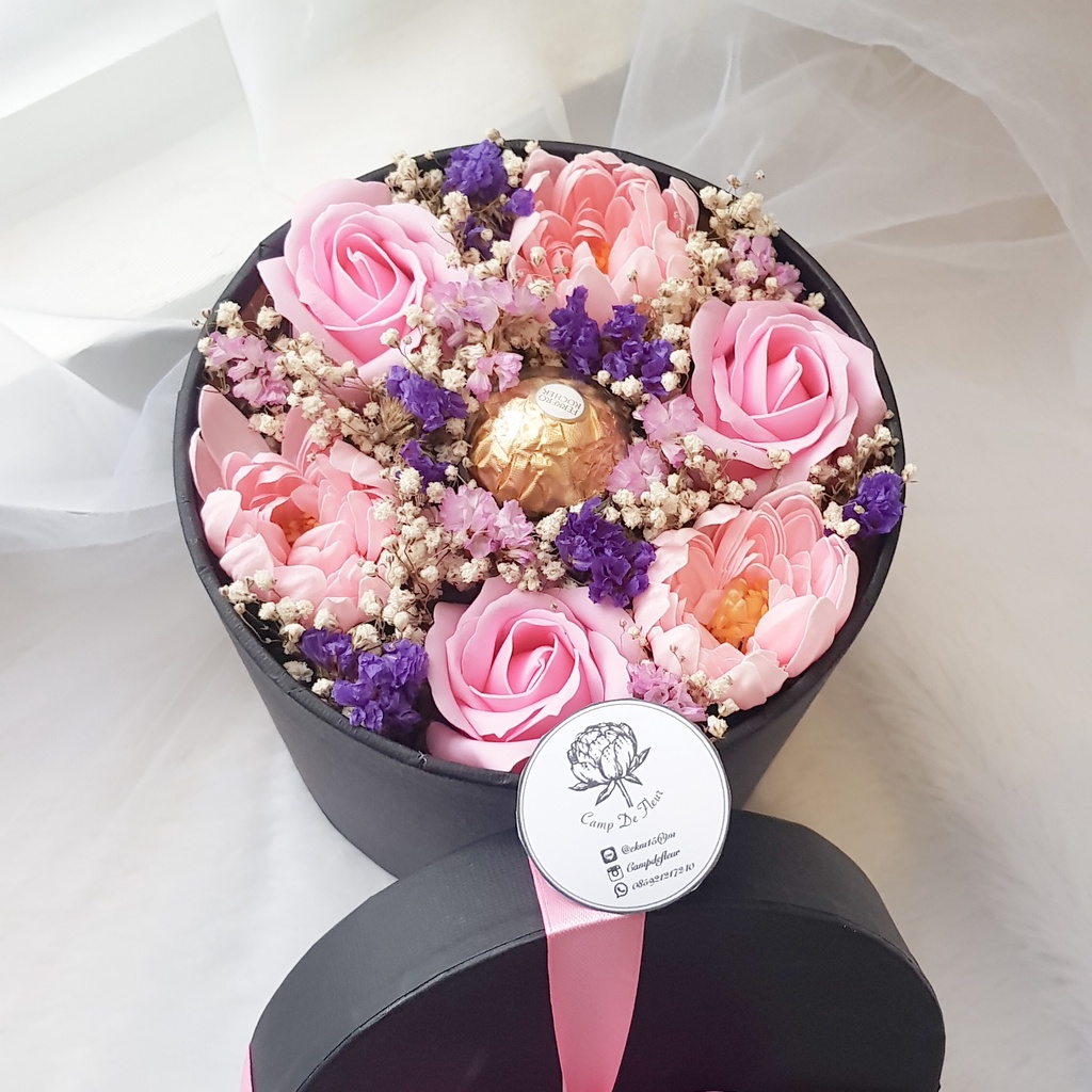 Jual Lovely Medium BloomBox Ferrero Rocher Chocolate Soap Flower ...