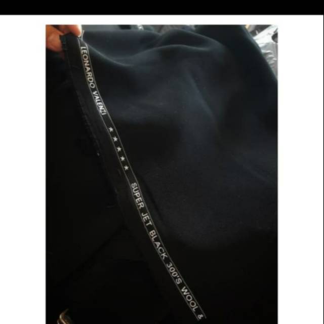 Jual Kain semi wool. Kain jet black. Kain semiwool semi woll wol. Kain ...