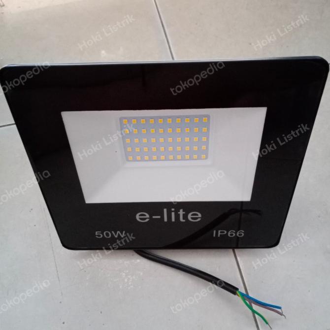 Jual LAMPU LED SOROT 50W /TEMBAK /PANGGUNG /OUTDOOR /TAMAN /WARM WHITE 50W | Shopee Indonesia