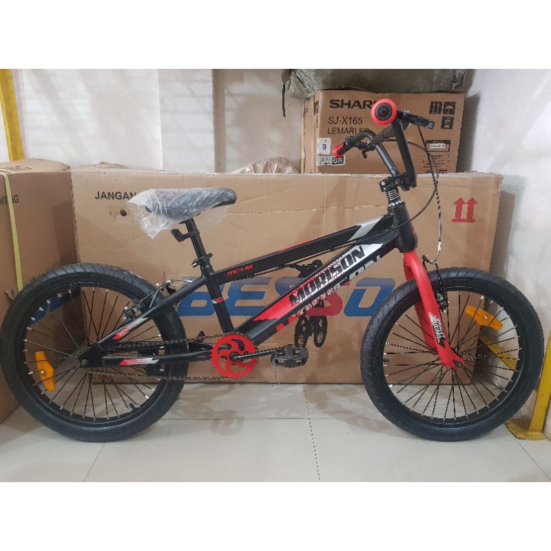 Jual Sepeda BMX 20 inch MORISON ( BAN JUMBO ) ( Warna Hitam ~ Merah ...
