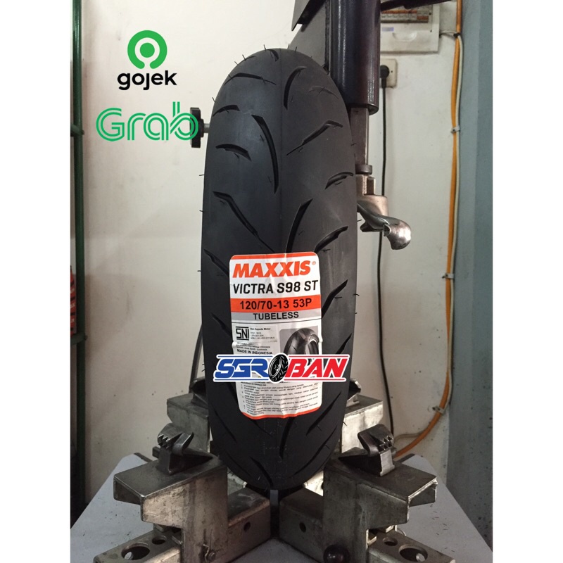 Jual BAN NMAX LEBAR MAXXIS VICTRA 120/70-13 BAN NMAX DEPAN LEBAR ...