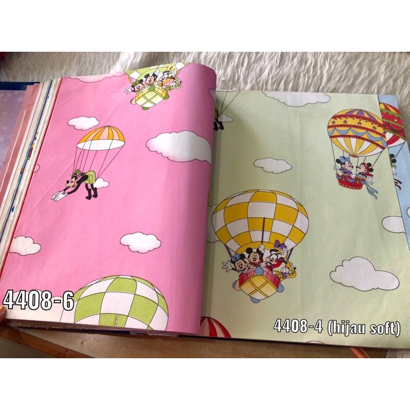Jual Wallpaper Dinding Motif Anak Mickey Mouse Balin Udara Lucu Sale ...