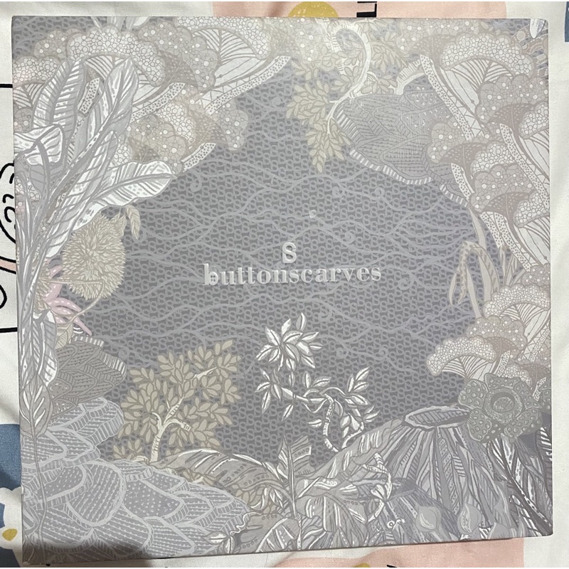 Jual Box Buttonscarves (box/kotak saja) dan paper bag BS | Shopee Indonesia