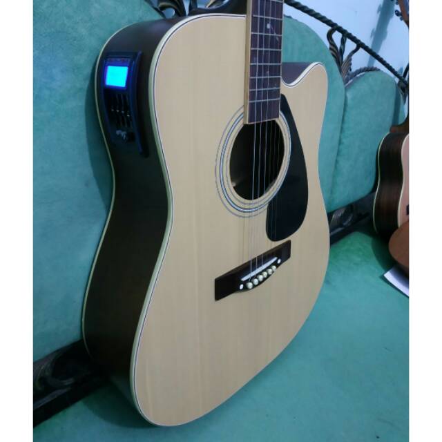 Jual Gitar Akustik Elektrik Yamaha Natural Jumbo EQ TUNER Murah Jakarta | Shopee Indonesia