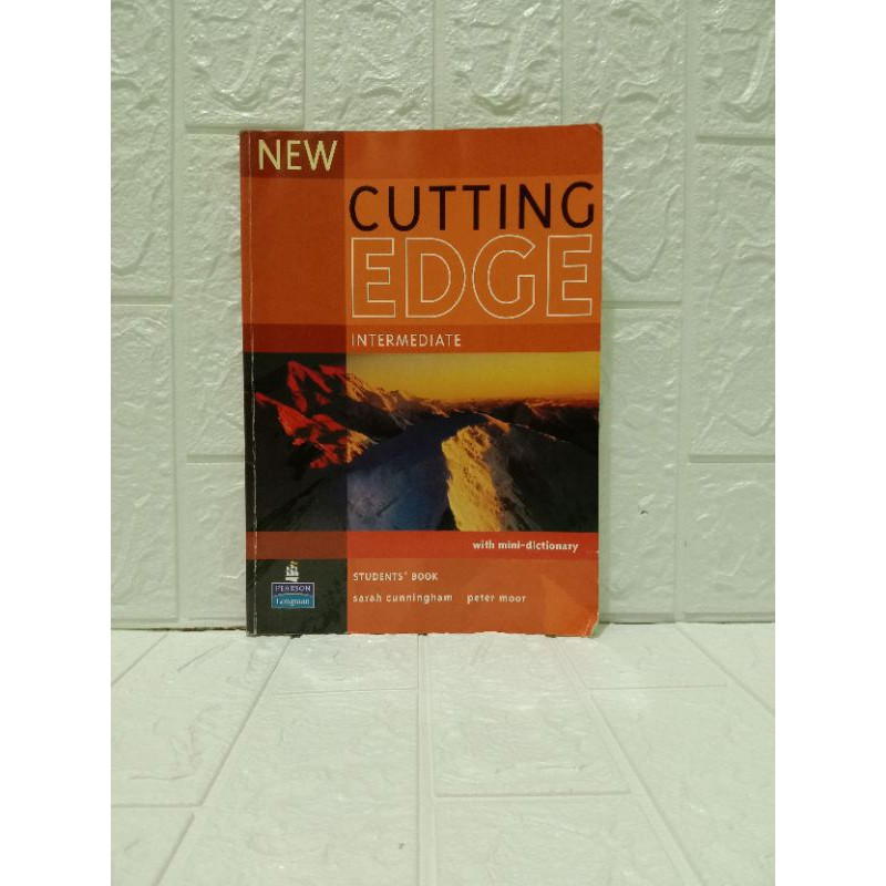 Jual New Cutting Edge Intermediate Students Book | Shopee Indonesia