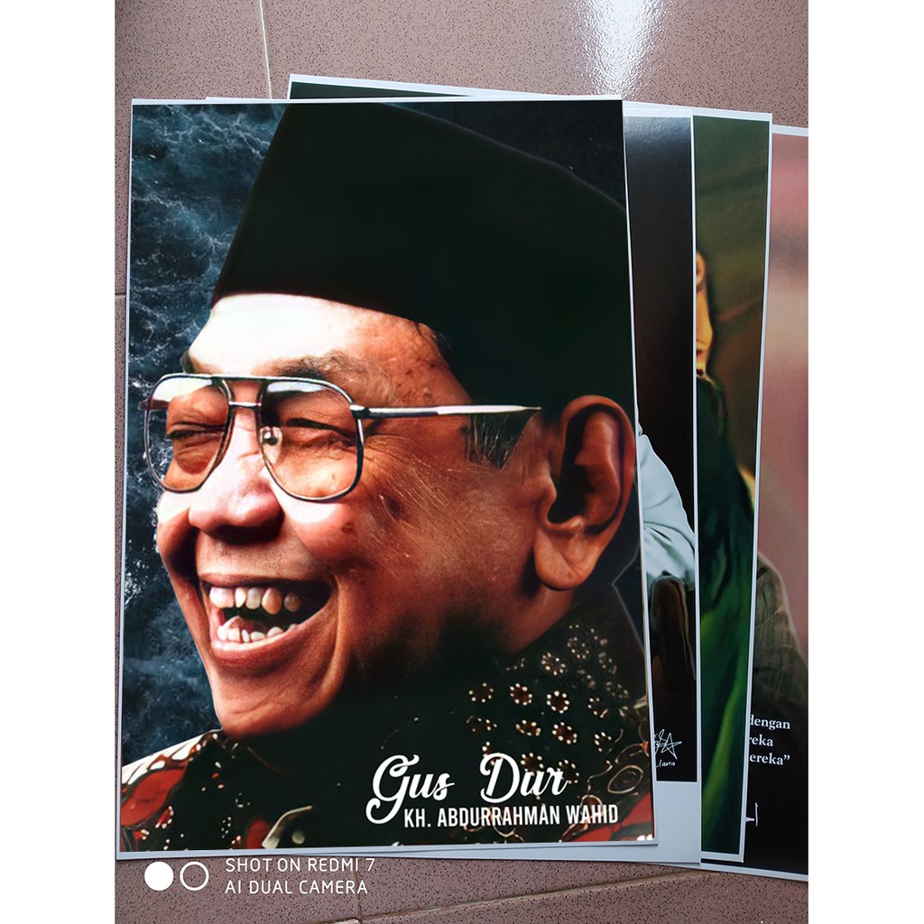 Jual POSTER UK A3+ 32*47CM GUS DUR BAHAN ART PAPER 310GR TAJAM,TIDAK ...