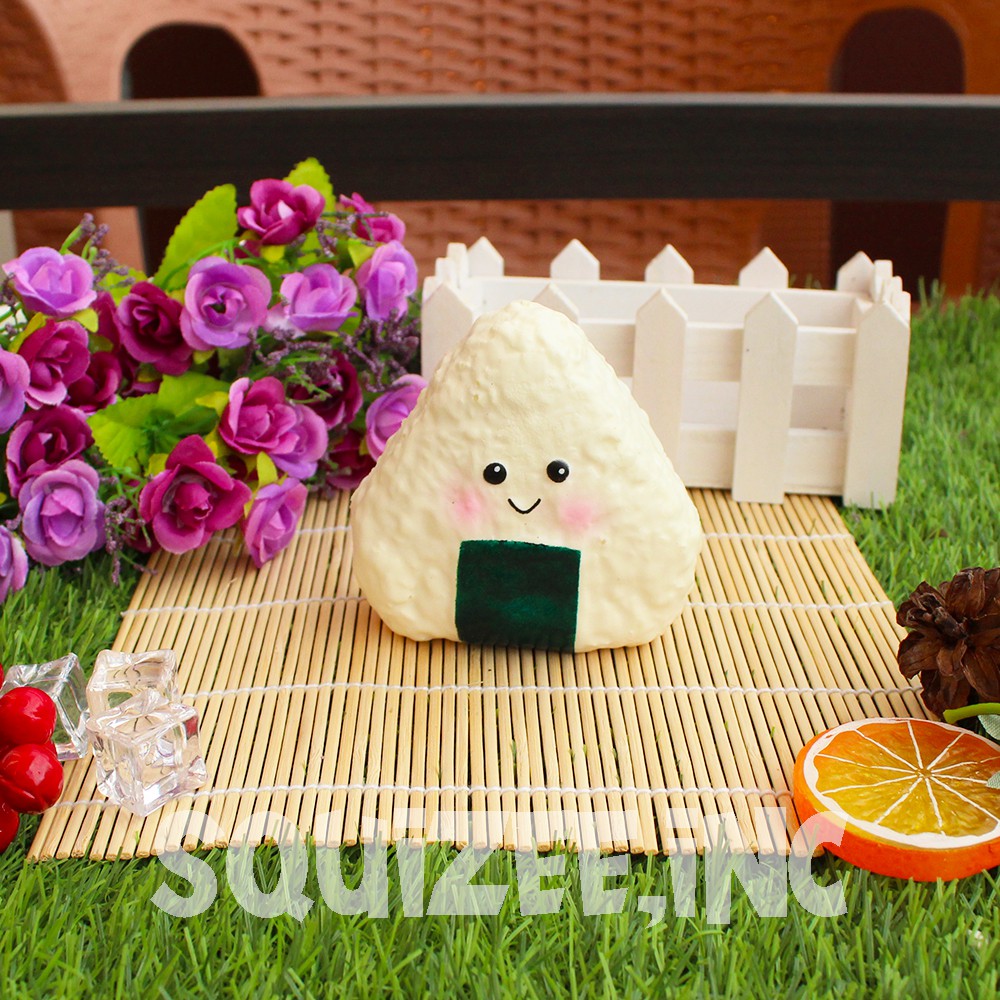 Jual Squishy Kawaii Onigiri Licensed by Squizee.inc | Shopee Indonesia