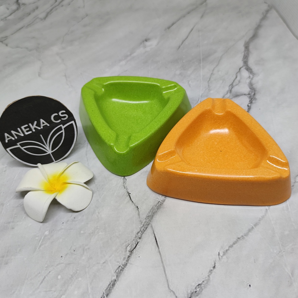 Jual Asbak Segitiga - Asbak Melamin - Asbak 407 | Shopee Indonesia