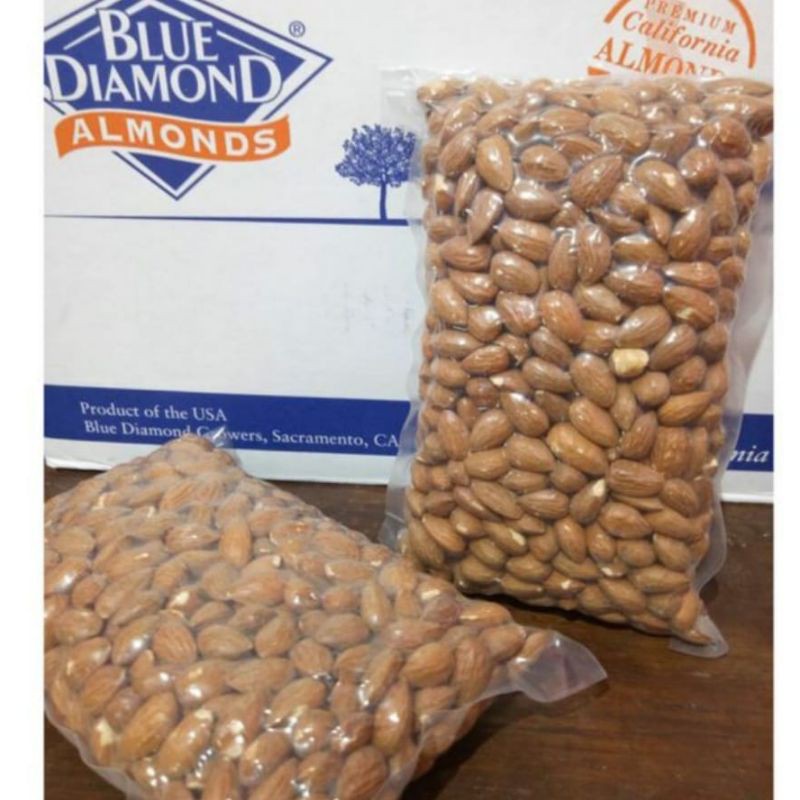 Jual KACANG ALMOND ROASTED MERK BLUE DIAMOND 250 GRAM ROASTED ALMOND ...