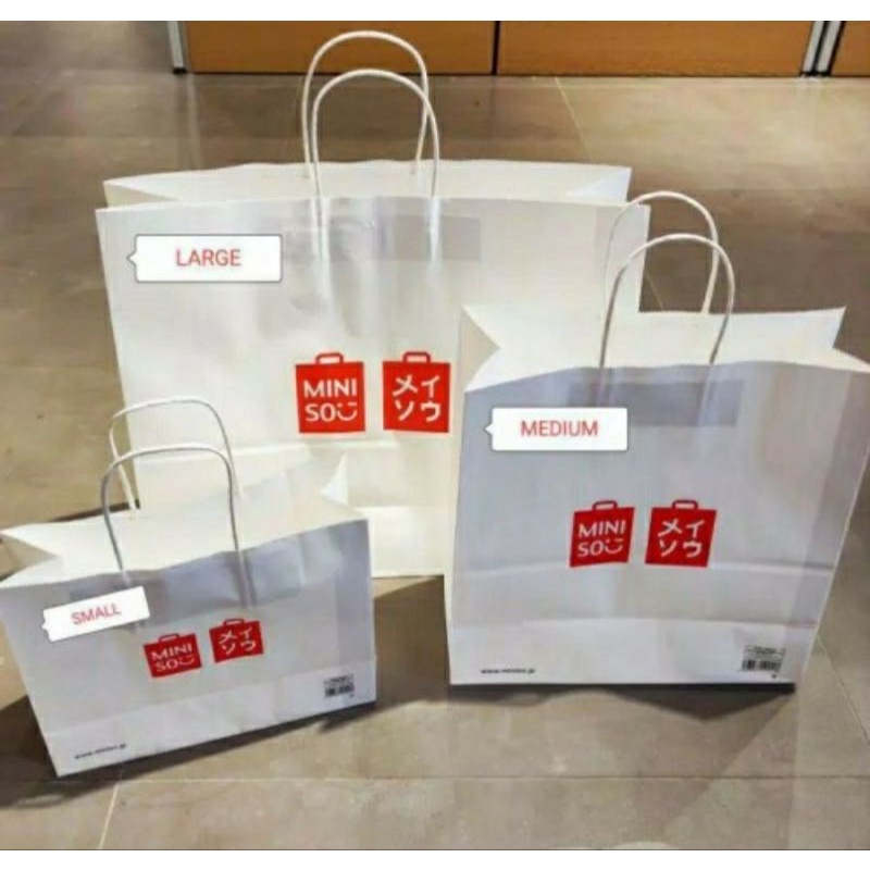Jual Paper Bag Miniso (TIDAK MELAYANI ORDERAN HANYA PAPER BAG) | Shopee ...