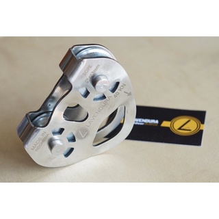 Jual Lavendura pulley tandem 40Kn 40 Kn 4000 kg katrol dobel pulley fix ...