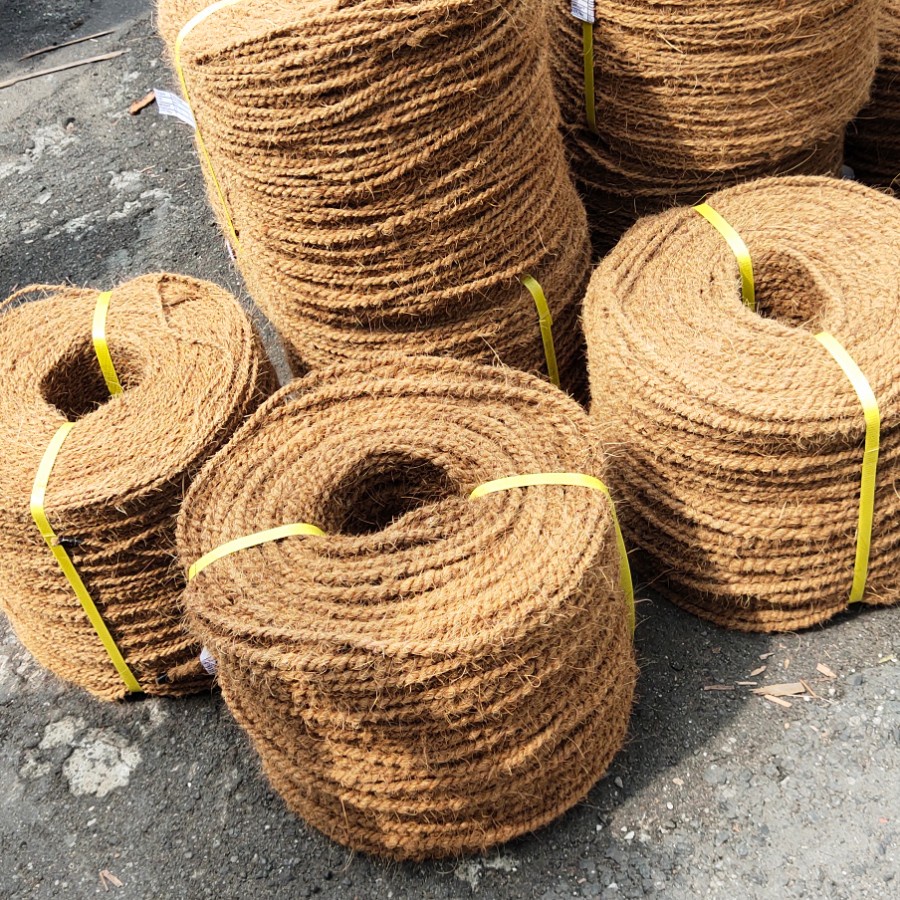 Jual TALI 8 MM 1 ROLL PANJANG 600 METER / TALI BAHAN TURUS / TALI BAMBU ...