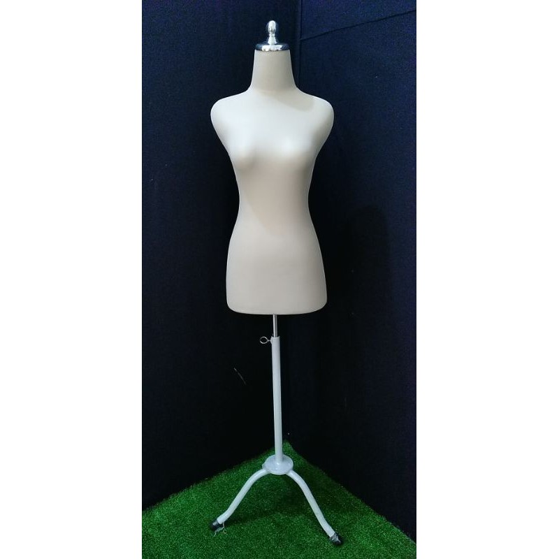 Jual Manekin Setengah Badan Lapis Kain | Manekin Badan Wanita Lapis ...