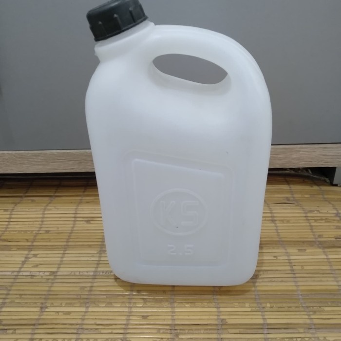 Jual Jerigen Jirigen Plastik 2.5 Liter Jogja (Gojek) | Shopee Indonesia