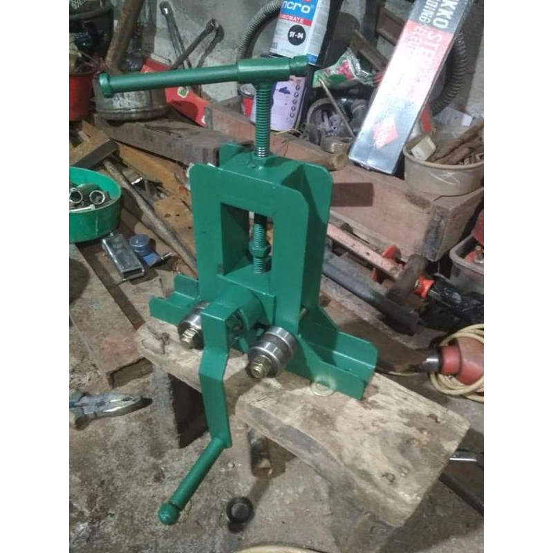 Jual alat roll besi.alat roll plat strip.alat penekuk besi begel beton ...