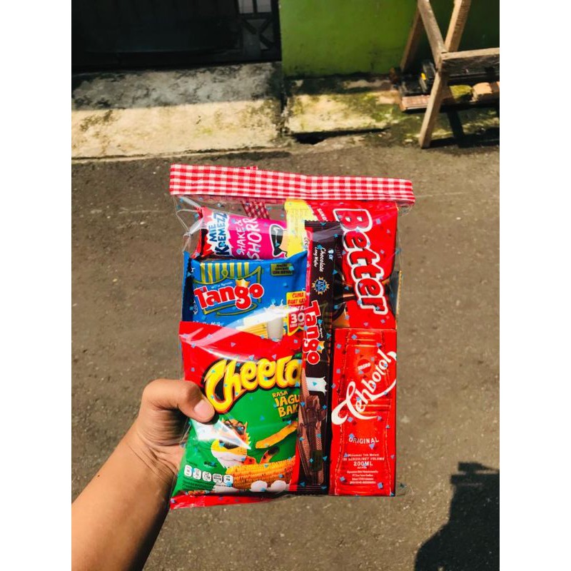 Jual PARCEL SNACK ULTAH SOUVENIR ULANG TAHUN | Shopee Indonesia